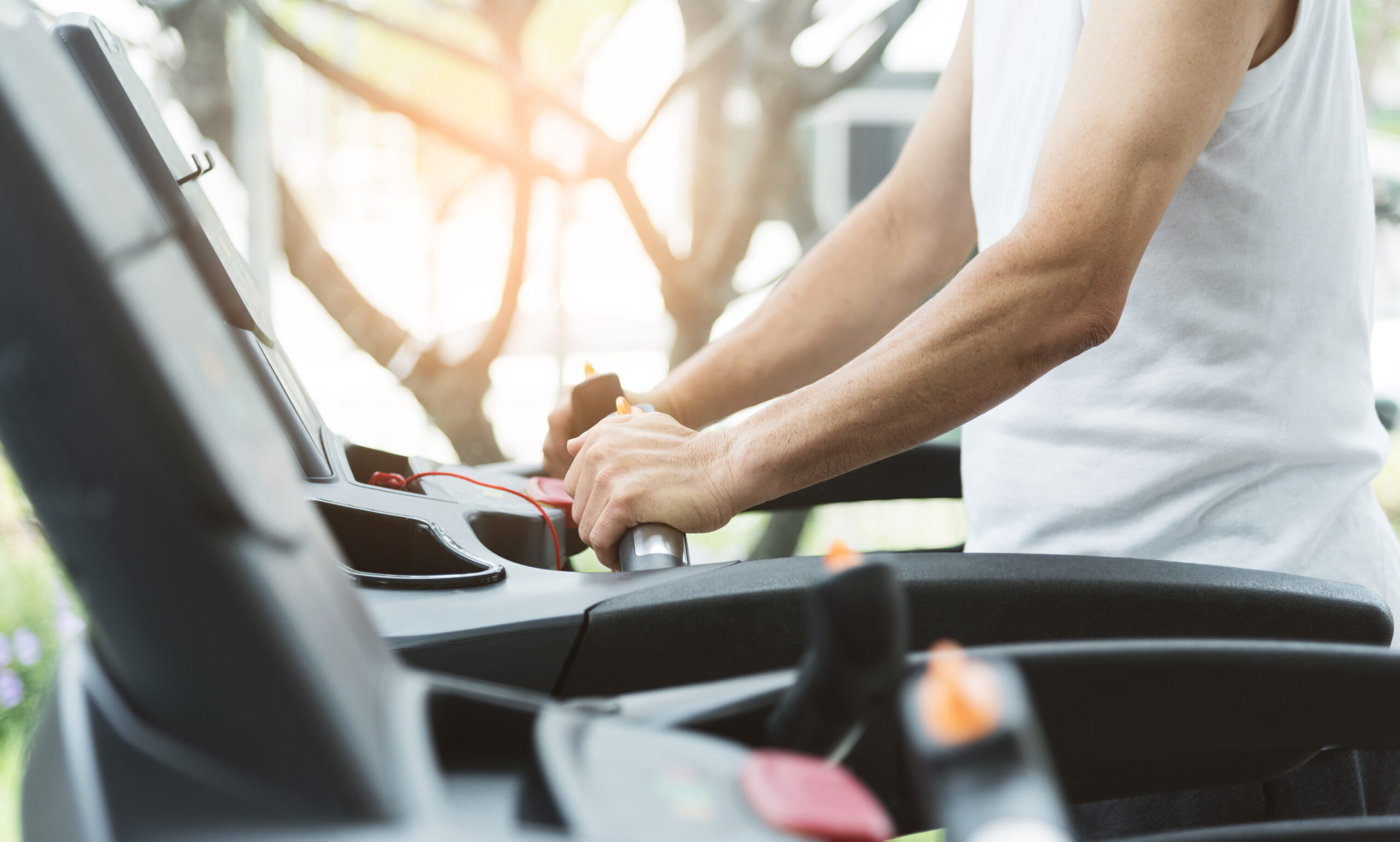5 Treadmill Workouts for Seniors: Gentle Routines for Beginners - Senior Stride Academy